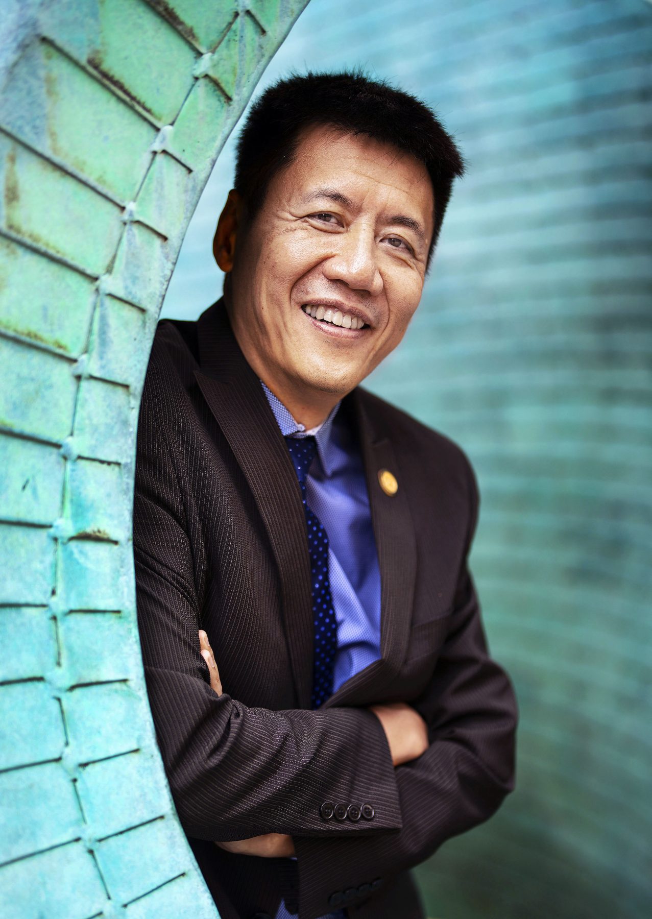 Lin Named Inaugural William H. Eigen Endowed Professor - URIF